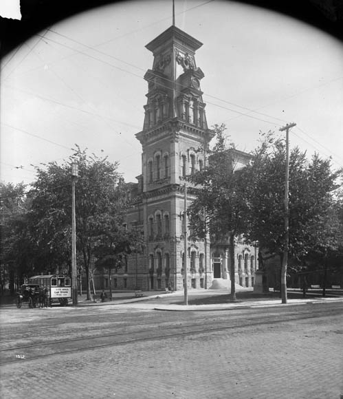 The second Ottawa City Hall taken from northwest corner of Elgin ...