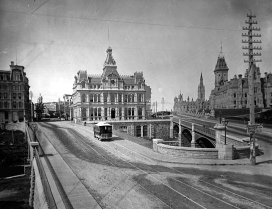 The Ottawa Post Office before the 4th floor was added.